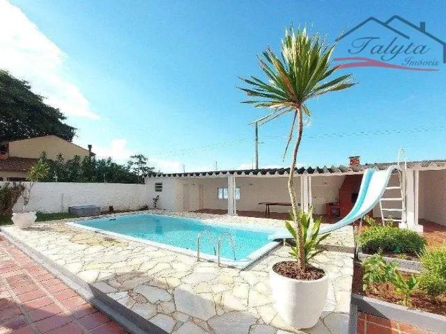 Casa / Sobrado para Venda em Florianópolis/SC Balneário 5 Quartos