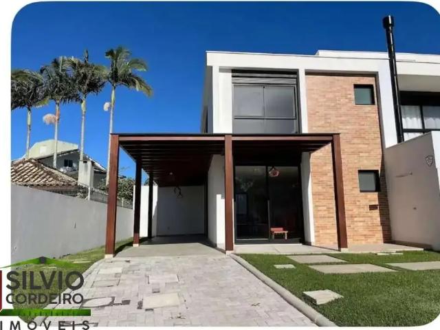 Casa / Sobrado para Venda em Florianópolis/SC Barra da Lagoa 3 Quartos