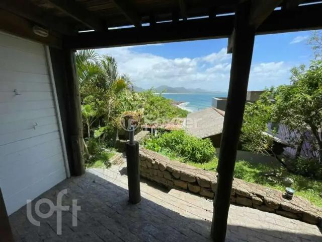 Casa / Sobrado para Venda em Florianópolis/SC Barra da Lagoa 11 Quartos