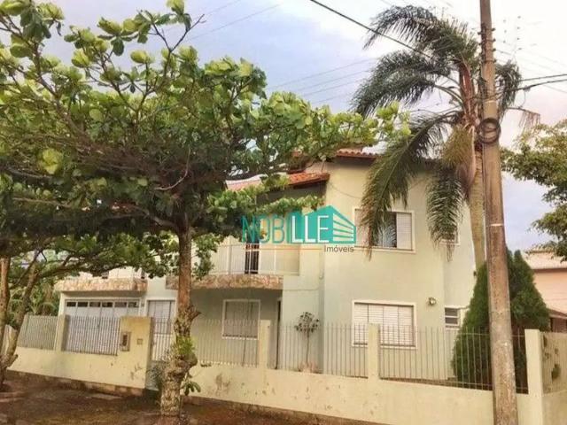 Casa / Sobrado para Venda em Florianópolis/SC Daniela 5 Quartos