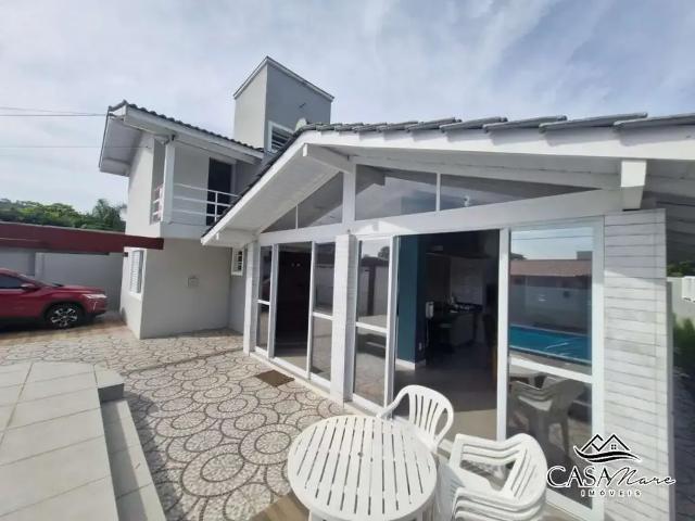 Casa / Sobrado para Venda em Florianópolis/SC Daniela 3 Quartos