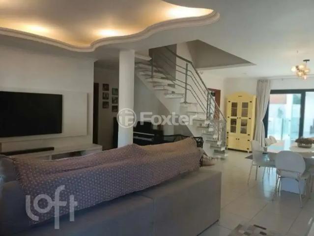 Casa / Sobrado para Venda em Florianópolis/SC Daniela 3 Quartos