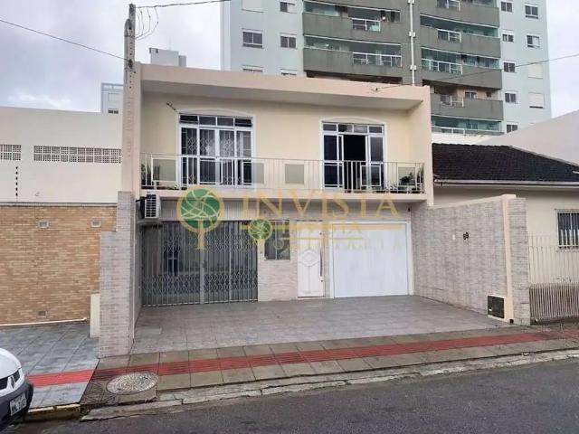 Casa / Sobrado para Venda em Florianópolis/SC Estreito 3 Quartos
