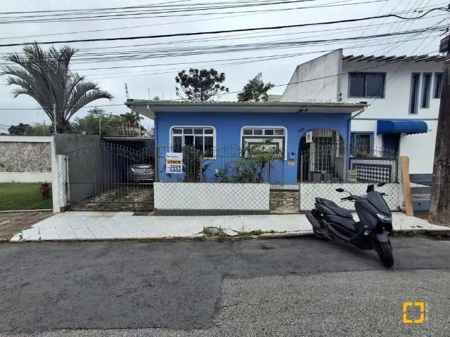 Casa / Sobrado para Venda em Florianópolis/SC Estreito 2 Quartos