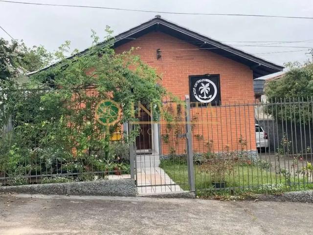 Casa / Sobrado para Venda em Florianópolis/SC Estreito 2 Quartos