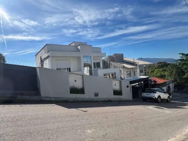 Casa / Sobrado para Venda em Florianópolis/SC Estreito 4 Quartos