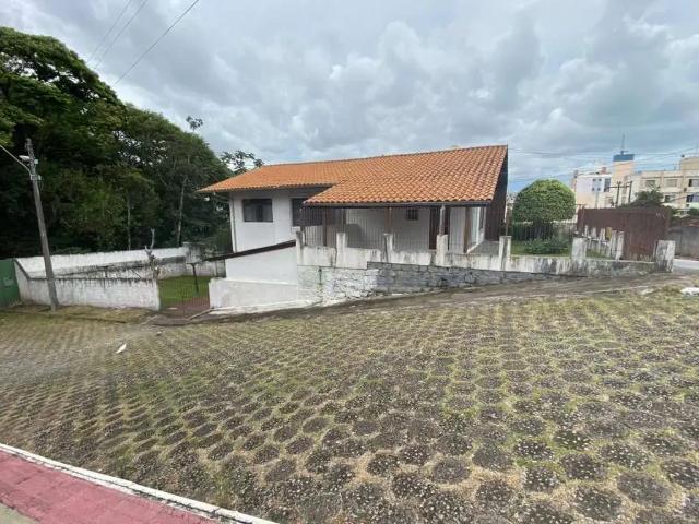 Casa / Sobrado para Venda em Florianópolis/SC Estreito 4 Quartos