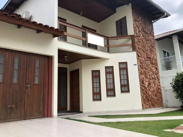 Casa / Sobrado para Venda em Florianópolis/SC Estreito 5 Quartos