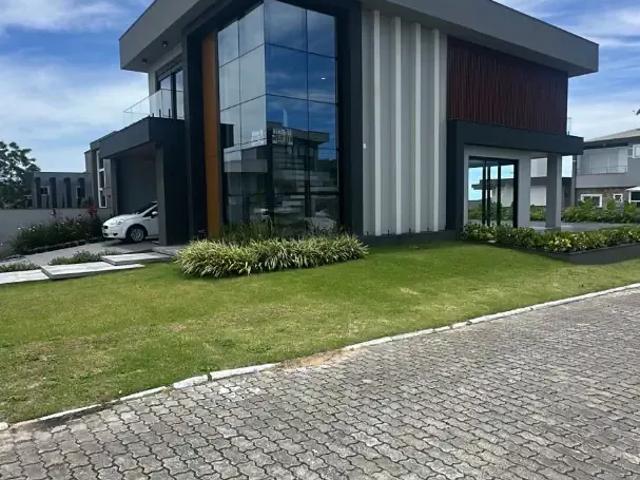 Casa / Sobrado para Venda em Florianópolis/SC Ingleses 3 Quartos