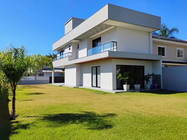 Casa / Sobrado para Venda em Florianópolis/SC Ingleses 3 Quartos