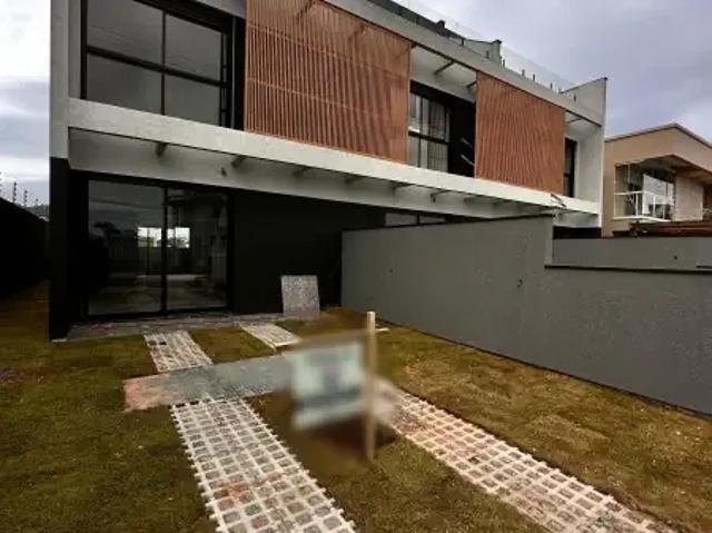 Casa / Sobrado para Venda em Florianópolis/SC Ingleses 3 Quartos