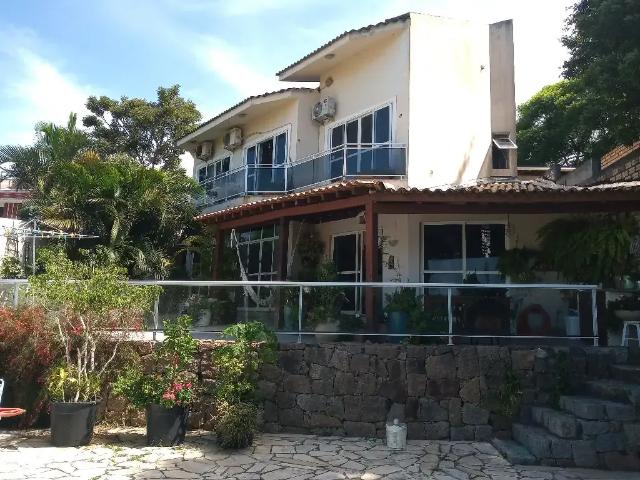 Casa / Sobrado para Venda em Florianópolis/SC Ingleses 3 Quartos