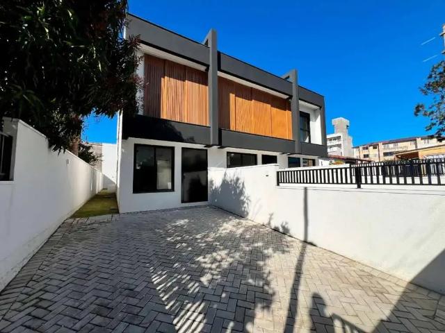 Casa / Sobrado para Venda em Florianópolis/SC Ingleses