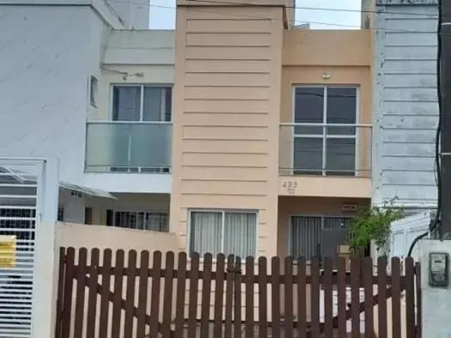 Casa / Sobrado para Venda em Florianópolis/SC Ingleses 2 Quartos