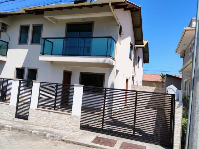 Casa / Sobrado para Venda em Florianópolis/SC Ingleses 2 Quartos