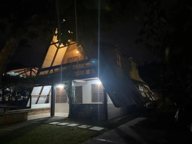 Casa / Sobrado para Venda em Florianópolis/SC Ingleses 4 Quartos