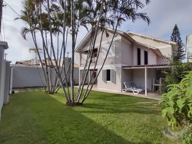 Casa / Sobrado para Venda em Florianópolis/SC Ingleses 4 Quartos