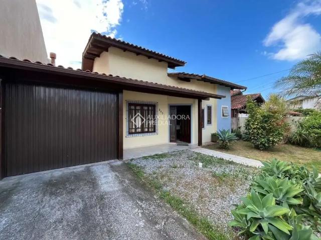 Casa / Sobrado para Venda em Florianópolis/SC Ingleses do Rio Vermelho 3 Quartos