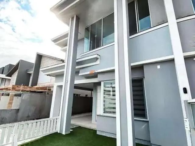 Casa / Sobrado para Venda em Florianópolis/SC Ingleses do Rio Vermelho 3 Quartos
