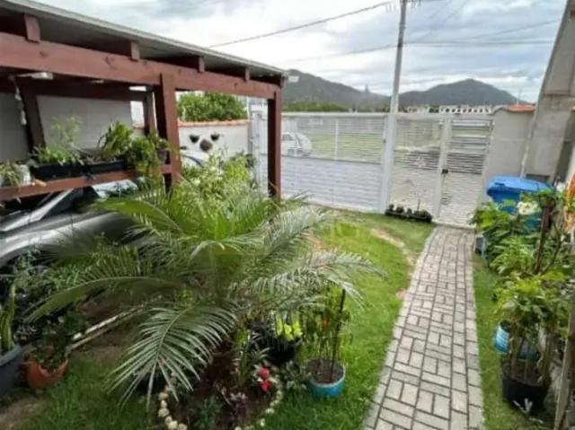 Casa / Sobrado para Venda em Florianópolis/SC Ingleses do Rio Vermelho 3 Quartos