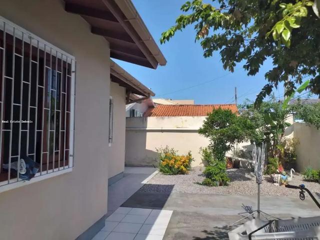 Casa / Sobrado para Venda em Florianópolis/SC Ingleses do Rio Vermelho 3 Quartos