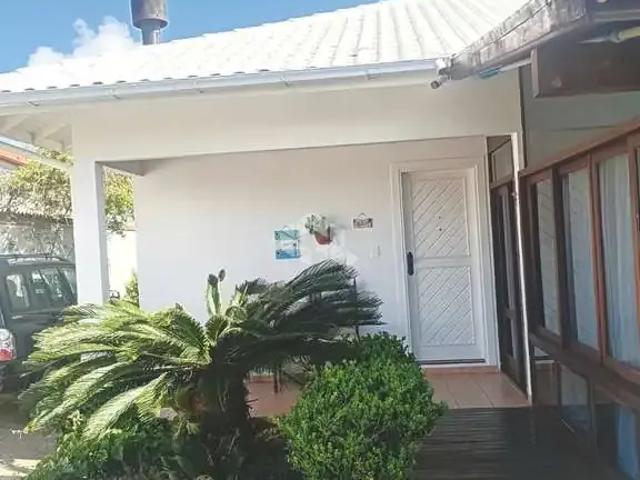 Casa / Sobrado para Venda em Florianópolis/SC Ingleses do Rio Vermelho 4 Quartos