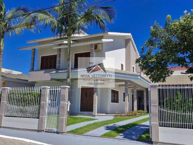 Casa / Sobrado para Venda em Florianópolis/SC Ingleses do Rio Vermelho 4 Quartos