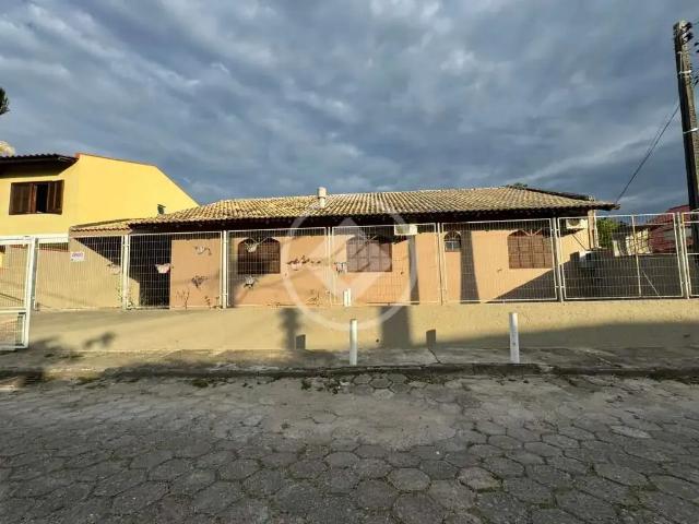 Casa / Sobrado para Venda em Florianópolis/SC Ingleses do Rio Vermelho 4 Quartos