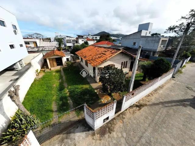Casa / Sobrado para Venda em Florianópolis/SC Ingleses do Rio Vermelho 4 Quartos