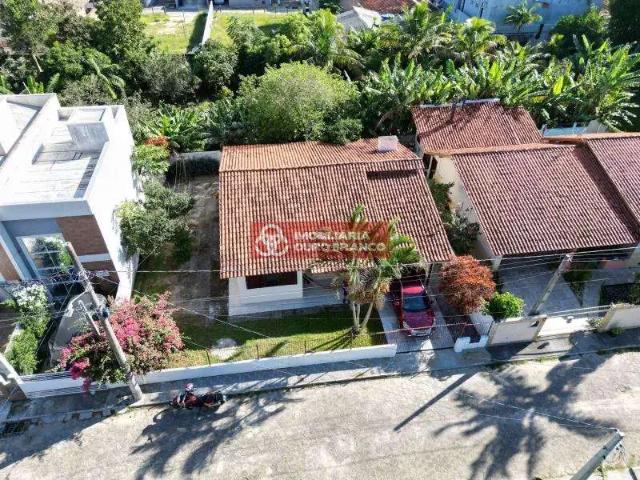 Casa / Sobrado para Venda em Florianópolis/SC Ingleses do Rio Vermelho 4 Quartos