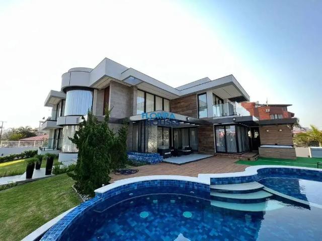 Casa / Sobrado para Venda em Florianópolis/SC Ingleses do Rio Vermelho 5 Quartos