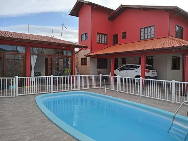 Casa / Sobrado para Venda em Florianópolis/SC Ingleses do Rio Vermelho 6 Quartos