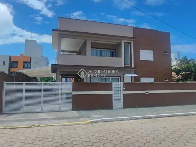 Casa / Sobrado para Venda em Florianópolis/SC Ingleses do Rio Vermelho 6 Quartos