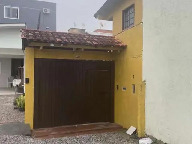 Casa / Sobrado para Venda em Florianópolis/SC Ingleses do Rio Vermelho 6 Quartos