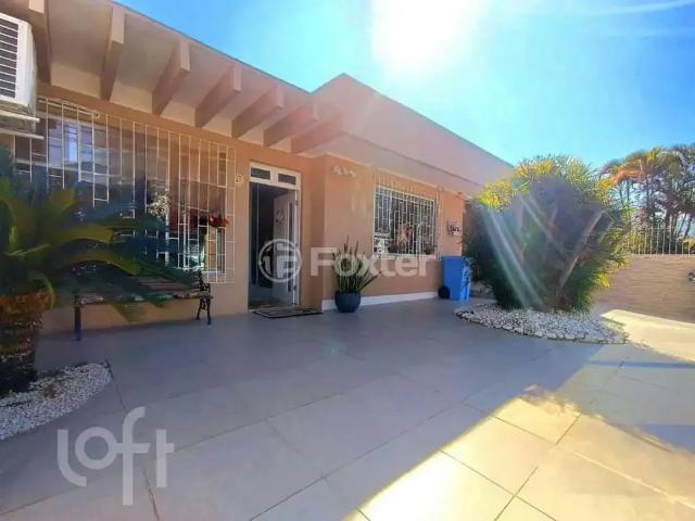 Casa / Sobrado para Venda em Florianópolis/SC Itacorubi 3 Quartos