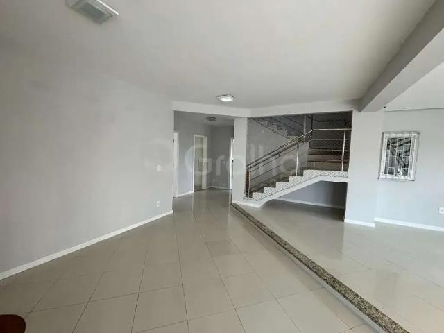 Casa / Sobrado para Venda em Florianópolis/SC Itacorubi 4 Quartos