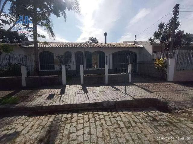 Casa / Sobrado para Venda em Florianópolis/SC Parque São Jorge 4 Quartos