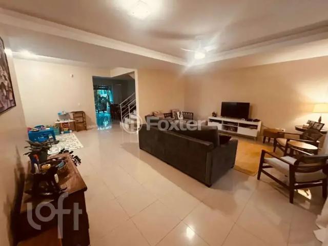 Casa / Sobrado para Venda em Florianópolis/SC Itacorubi 4 Quartos