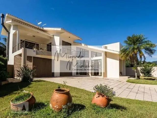 Casa / Sobrado para Venda em Florianópolis/SC Itacorubi 5 Quartos