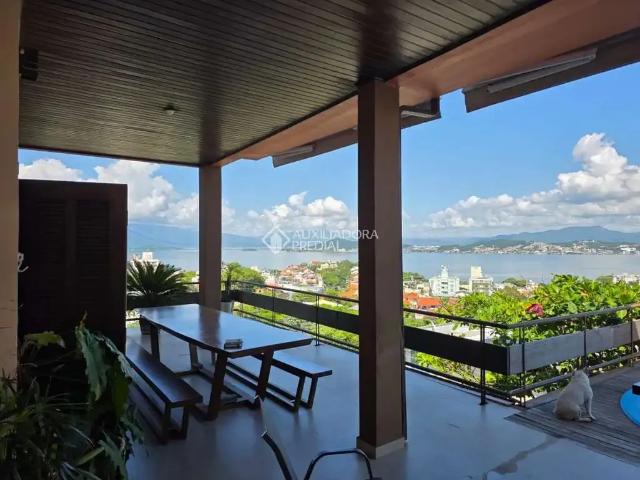Casa / Sobrado para Venda em Florianópolis/SC Itaguaçu 4 Quartos