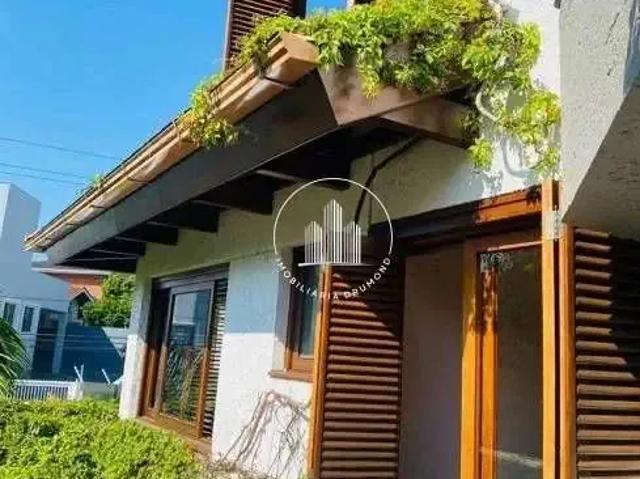 Casa / Sobrado para Venda em Florianópolis/SC João Paulo 4 Quartos