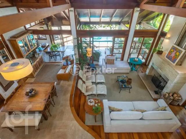 Casa / Sobrado para Venda em Florianópolis/SC João Paulo 4 Quartos