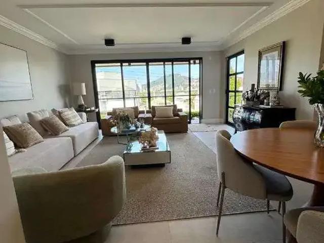 Casa / Sobrado para Venda em Florianópolis/SC João Paulo 4 Quartos