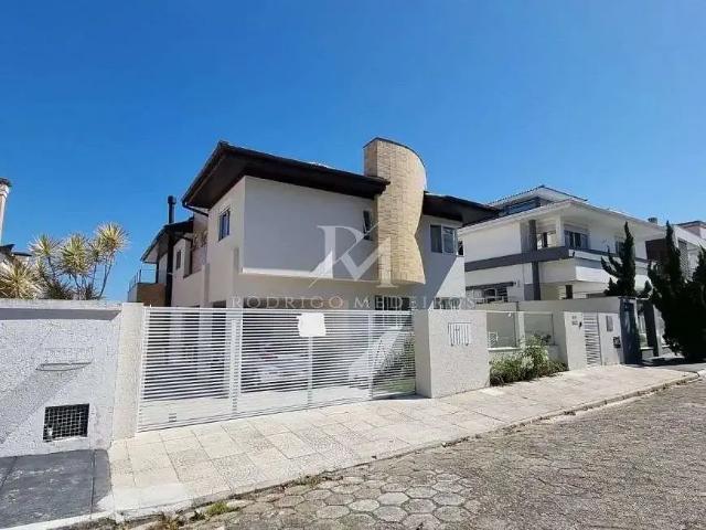 Casa / Sobrado para Venda em Florianópolis/SC João Paulo 5 Quartos