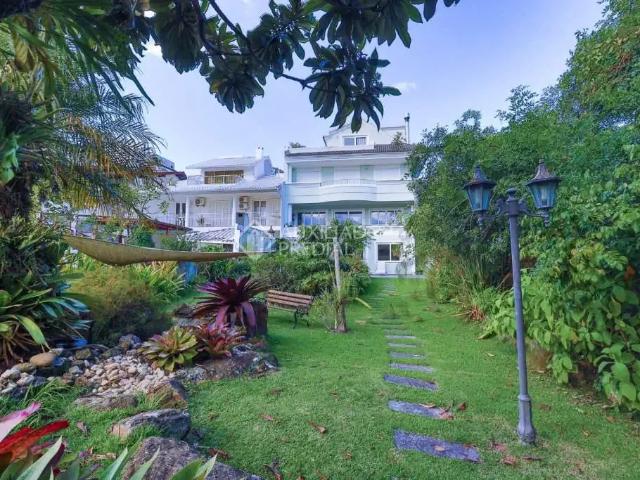 Casa / Sobrado para Venda em Florianópolis/SC João Paulo 5 Quartos