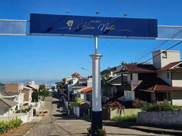 Casa / Sobrado para Venda em Florianópolis/SC João Paulo 3 Quartos