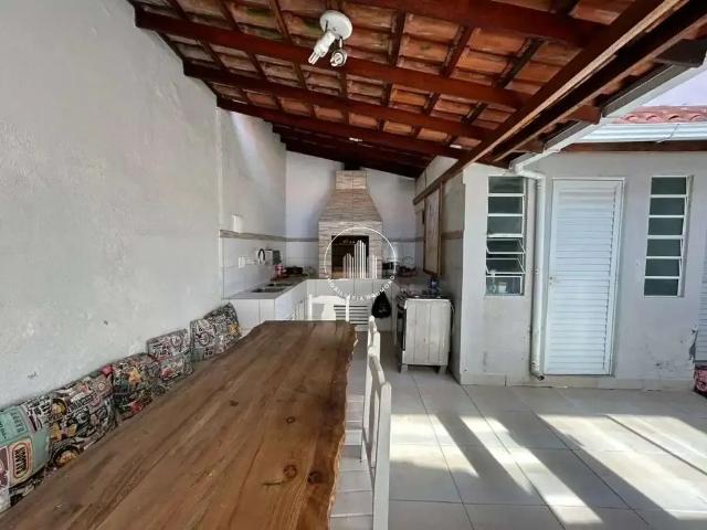 Casa / Sobrado para Venda em Florianópolis/SC Jardim Atlântico 4 Quartos