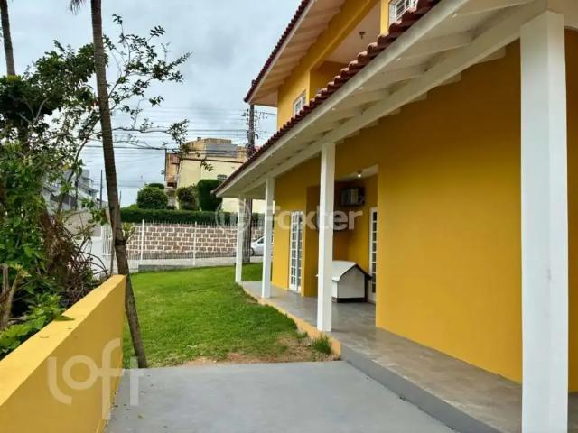 Casa / Sobrado para Venda em Florianópolis/SC Jardim Atlântico 4 Quartos