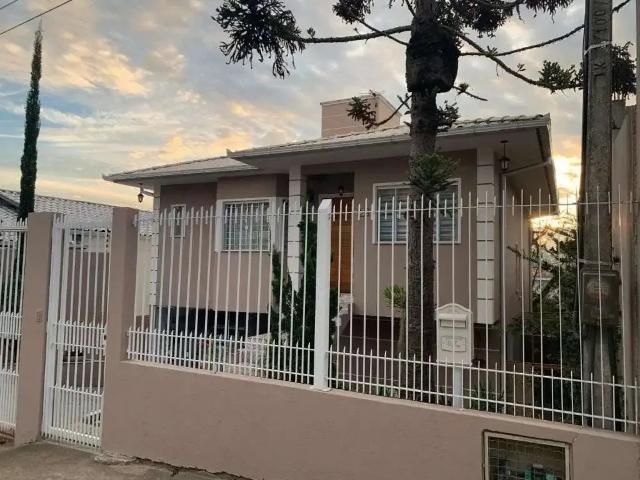Casa / Sobrado para Venda em Florianópolis/SC Jardim Atlântico 3 Quartos