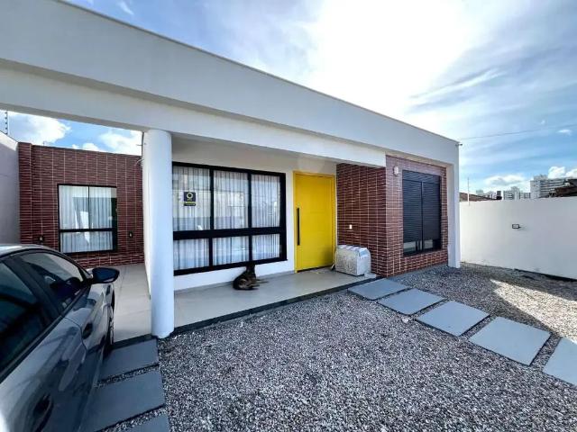 Casa / Sobrado para Venda em Florianópolis/SC Jardim Atlântico 3 Quartos